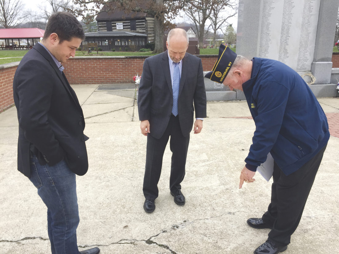 Officials examine damage to City Park Veterans Memorial | News, Sports ...